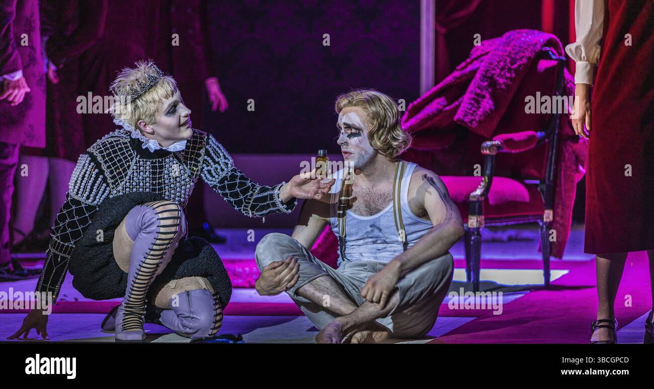 Hamlet' by Ambroise Thomas is an almost 150-year-old opera based on the ...