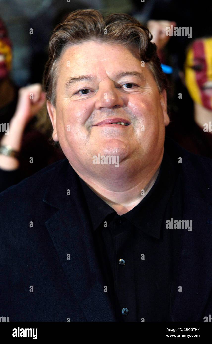 Robbie Coltrane at the World Premiere of "Harry Potter And The Half ...