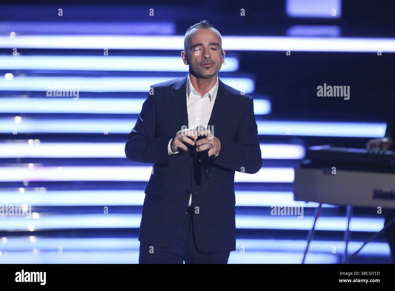 Italian pop singer Eros Ramazzotti at Stock Photo - Alamy