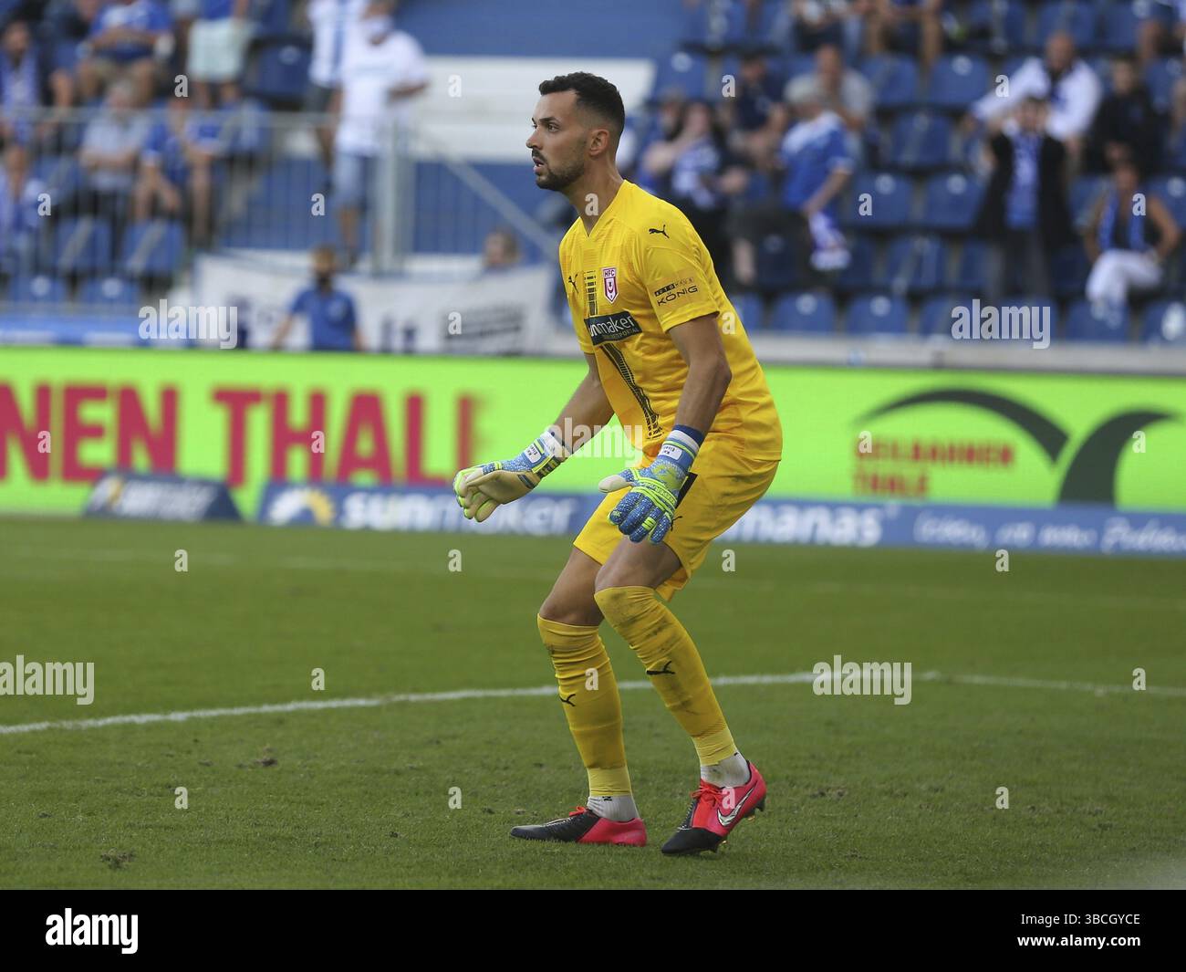 German soccer goalkeeper Kai Eisele Hallescher FC DFB 3rd league season ...