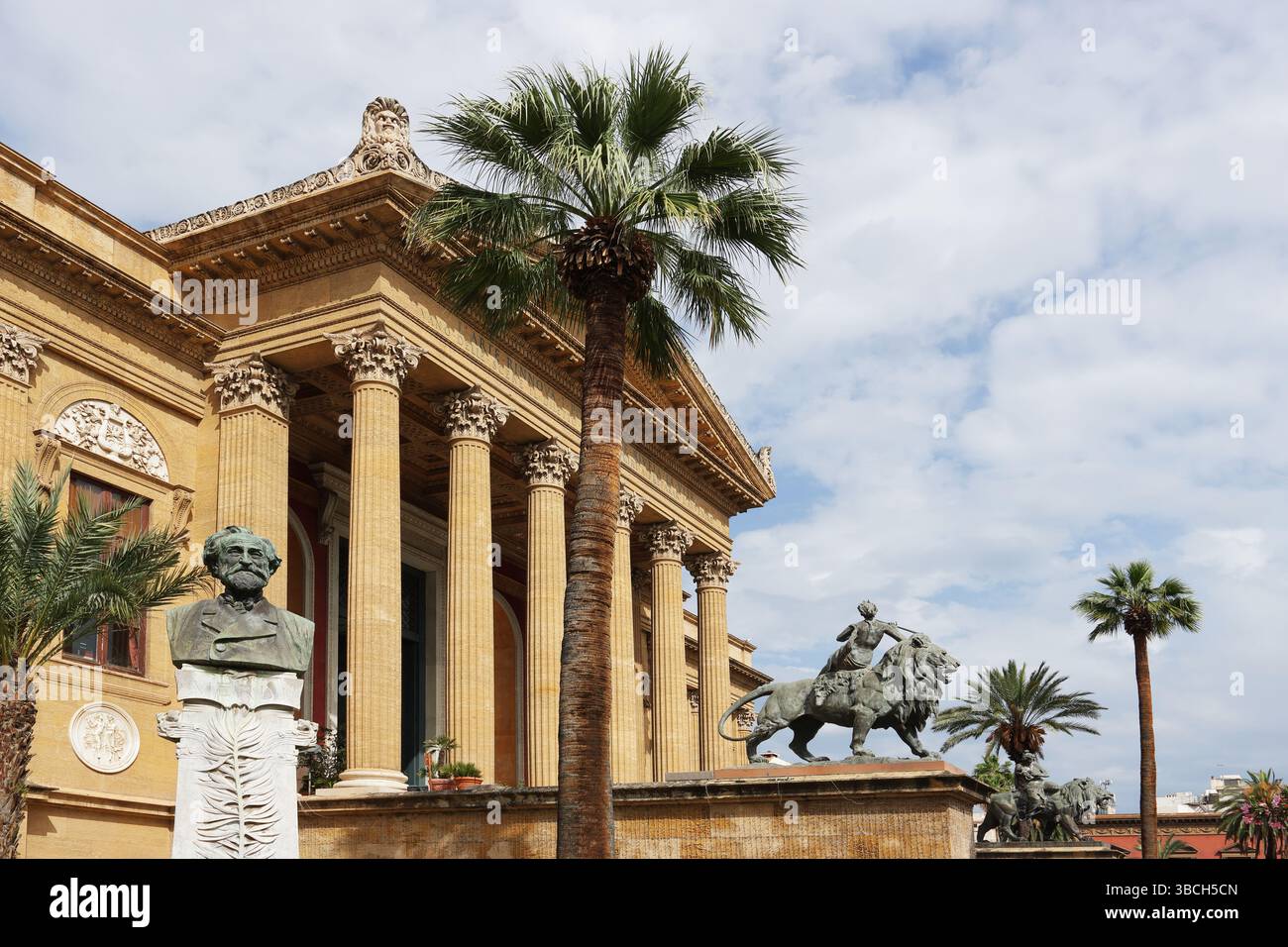 Exterior architectural details of Teatro Massimo opera house and it ...