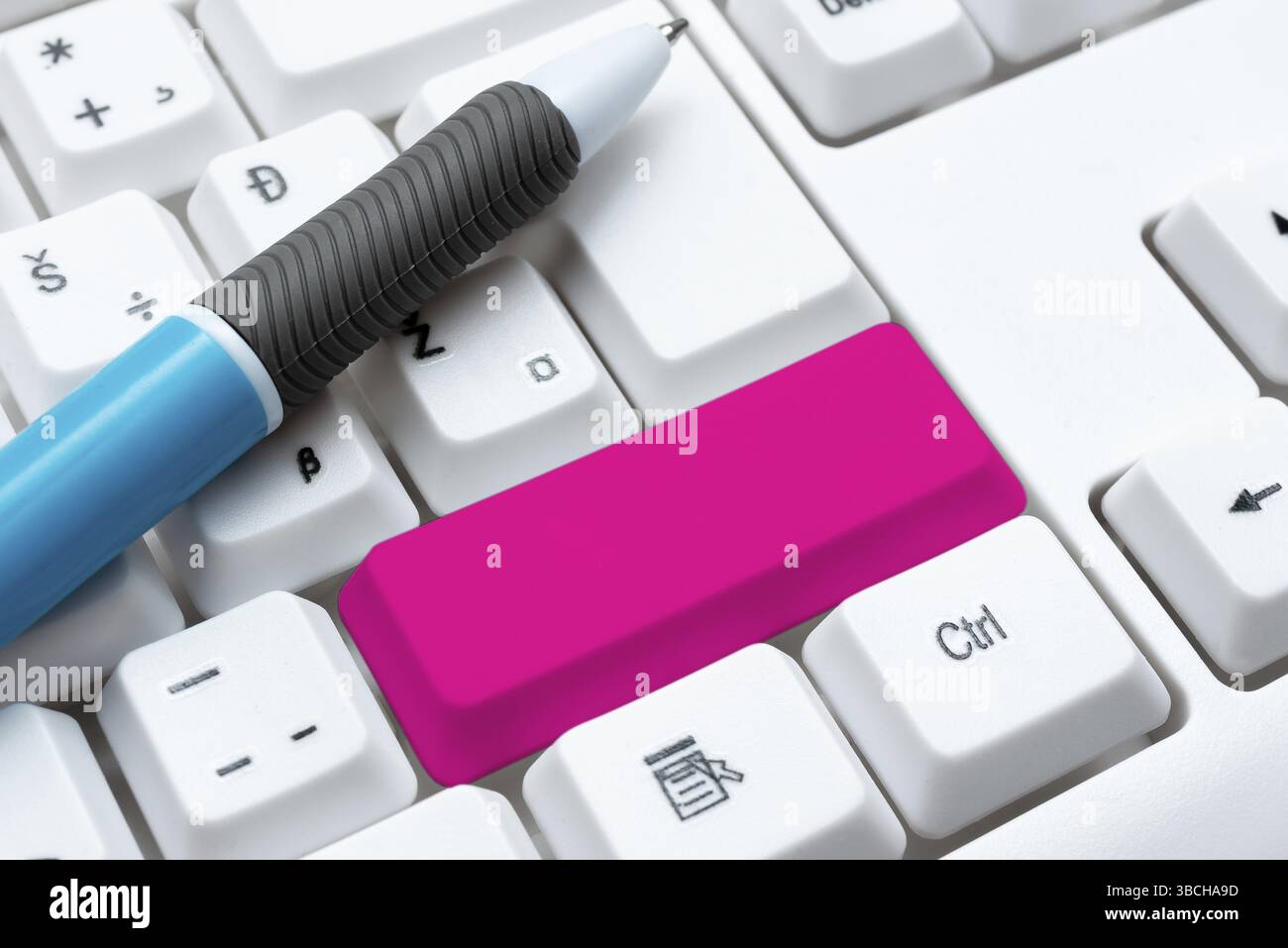 Offering Speed Typing Lessons And Tips, Improving Keyboard Accuracy ...