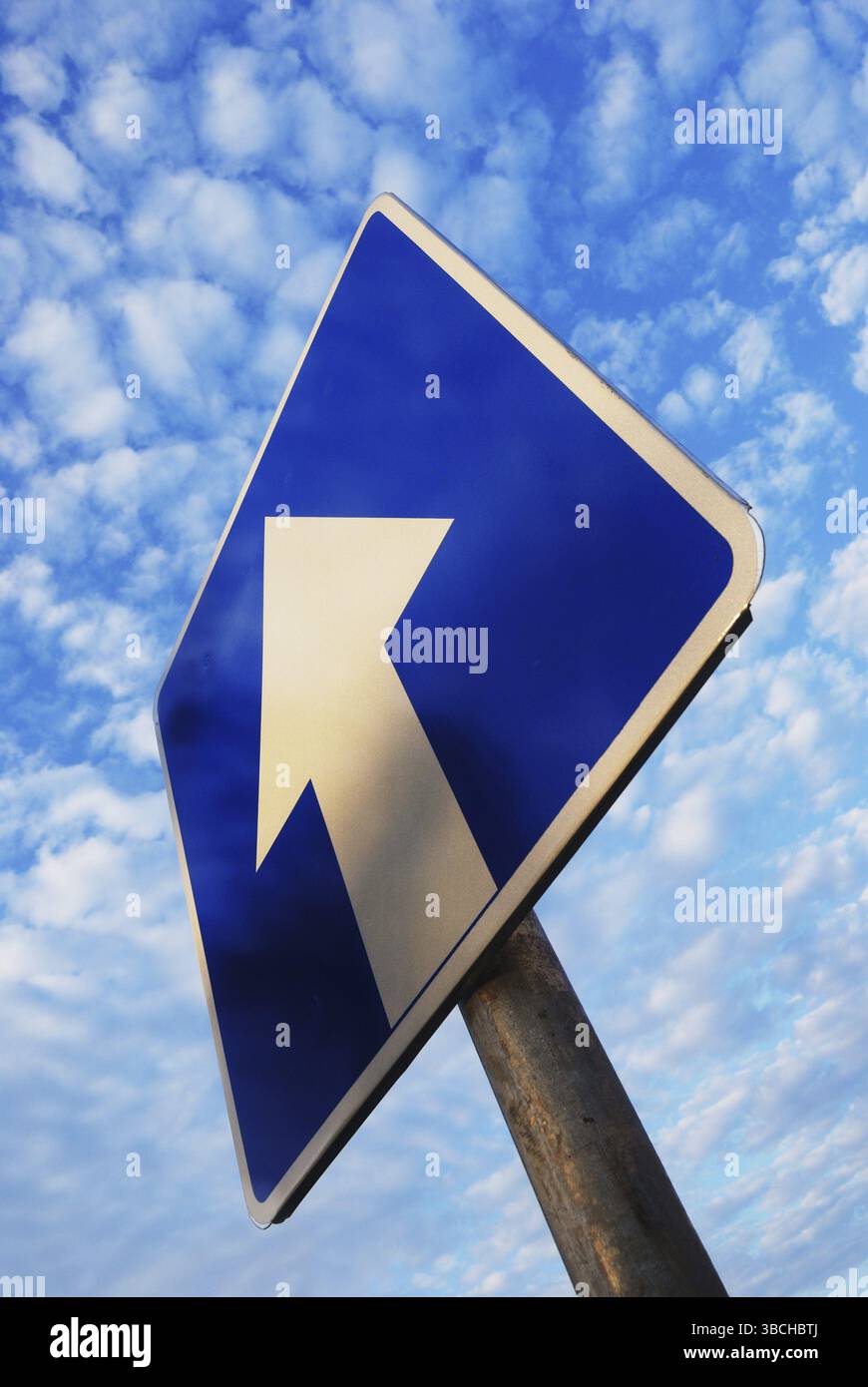 Blue one way hi-res stock photography and images - Alamy