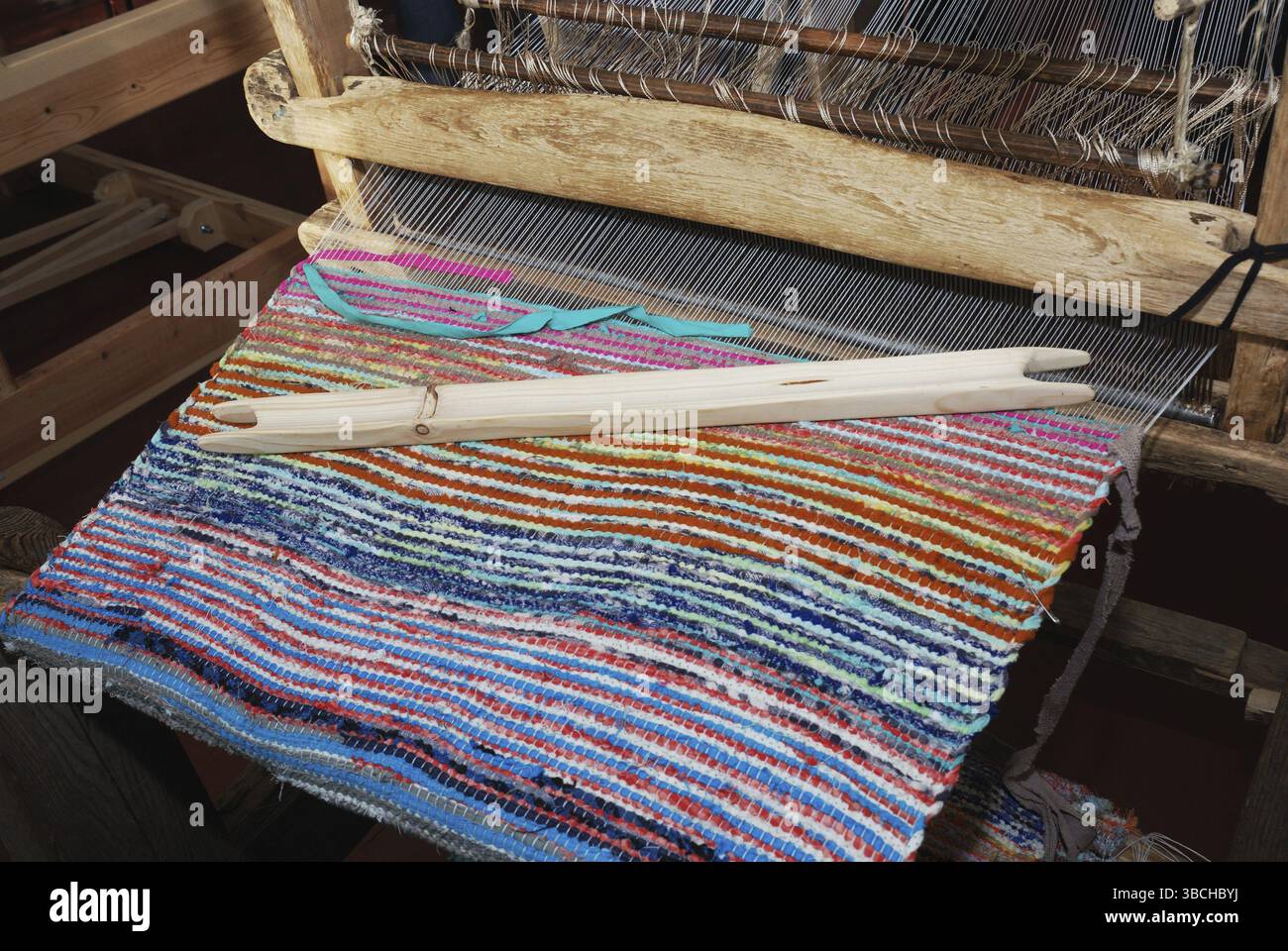 Part of loom white thread homemade horizontal Stock Photo - Alamy