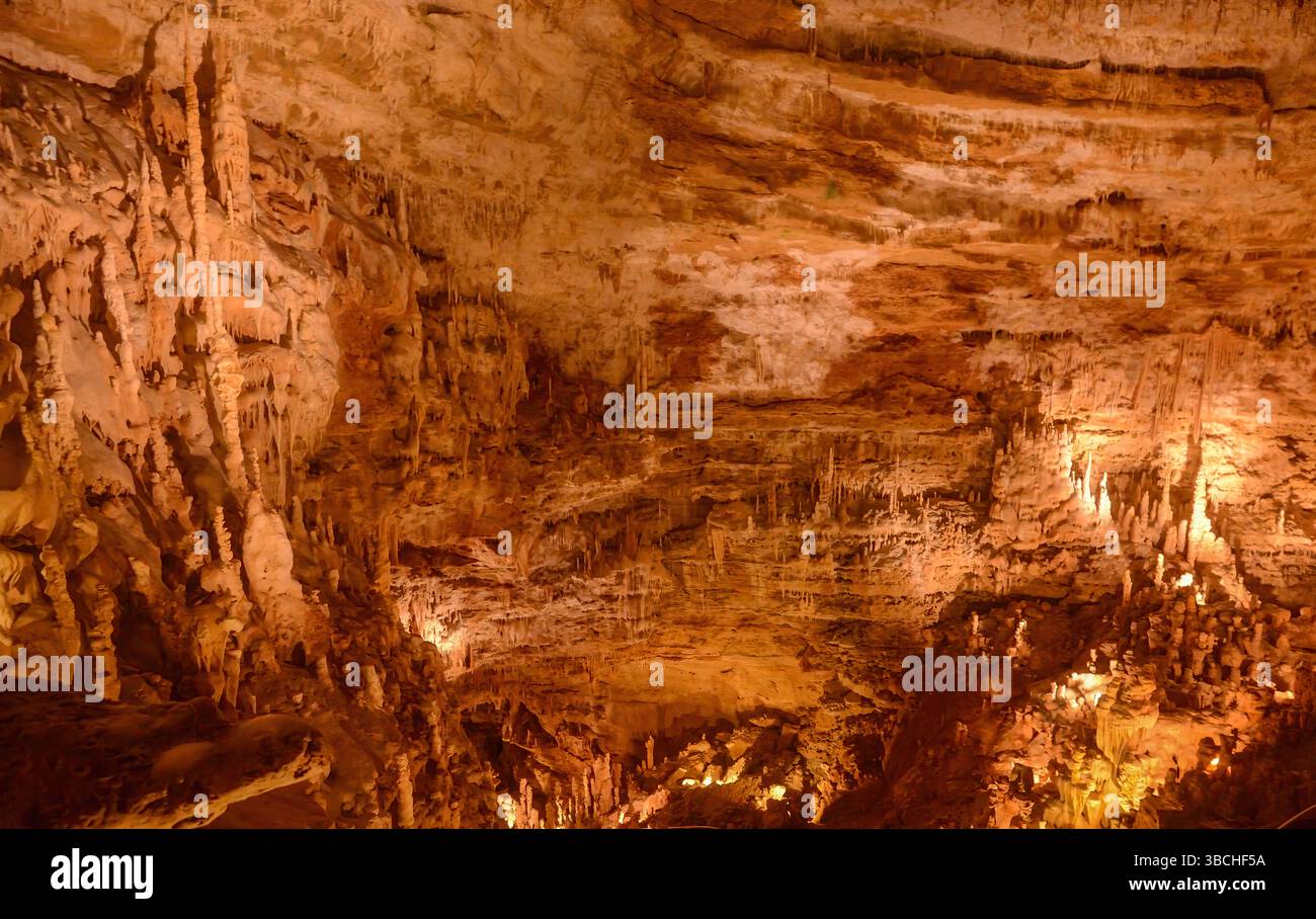 Natural Bridge Caverns in San Antonio Stock Photo - Alamy