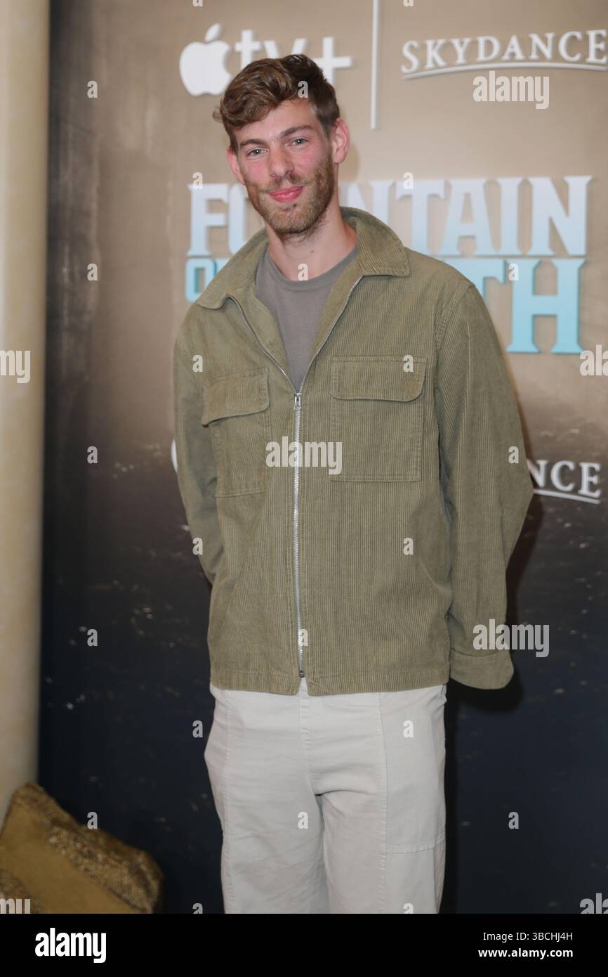 New York, Ny, USA. 19th May, 2025. NEW YORK, NEW YORK - MAY 19: Luke ...