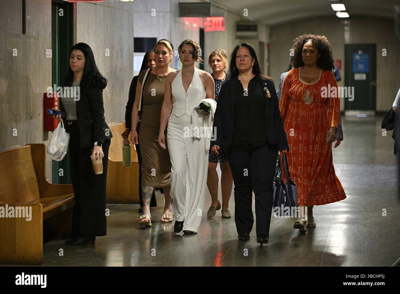 Jessica Mann arrives at court before Harvey Weinstein's retrial in ...