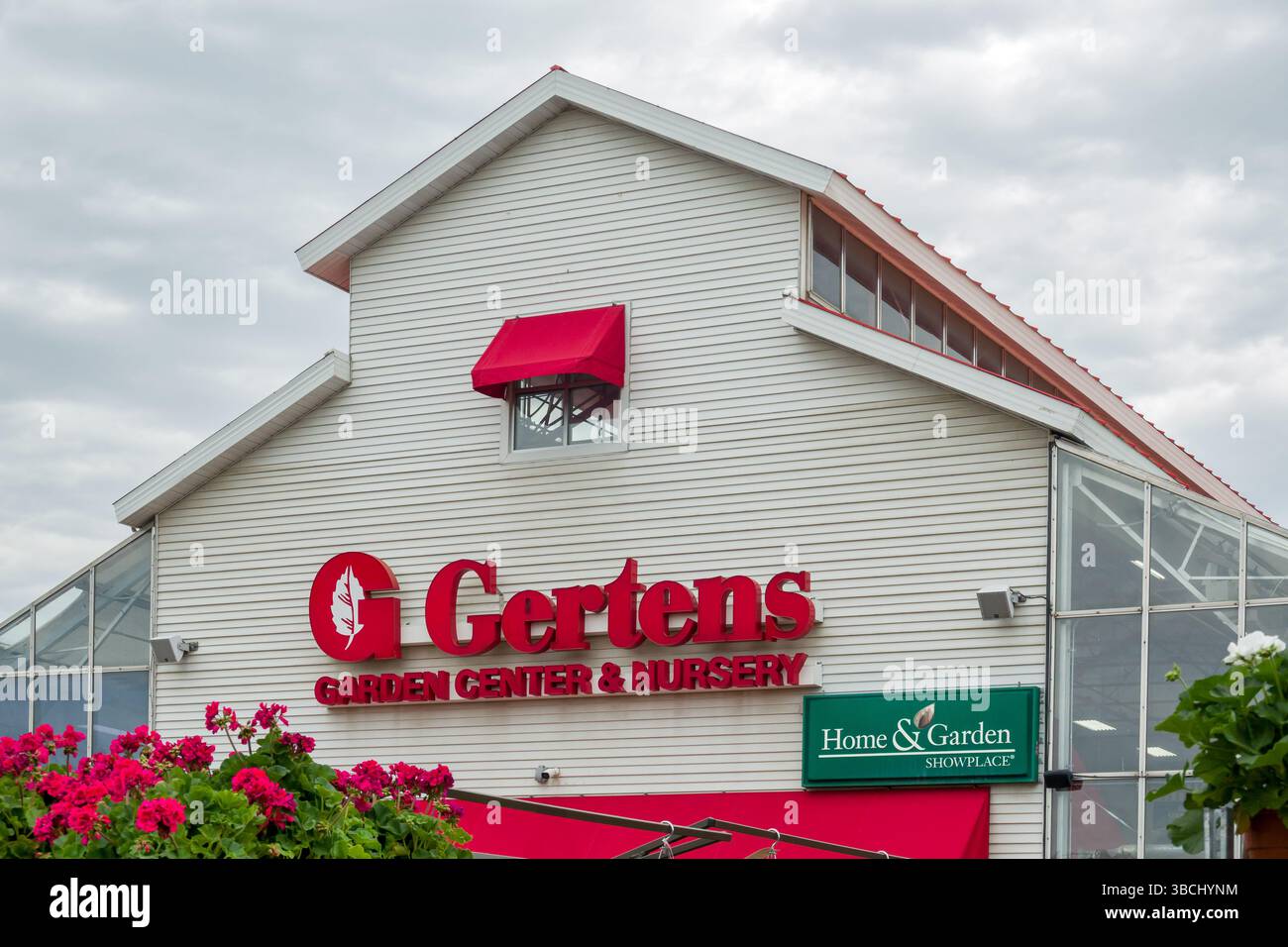 INVER GROVE HEIGHTS, MN, USA, MAY 19, 2025: Main building and trademark logo at Gertens ...