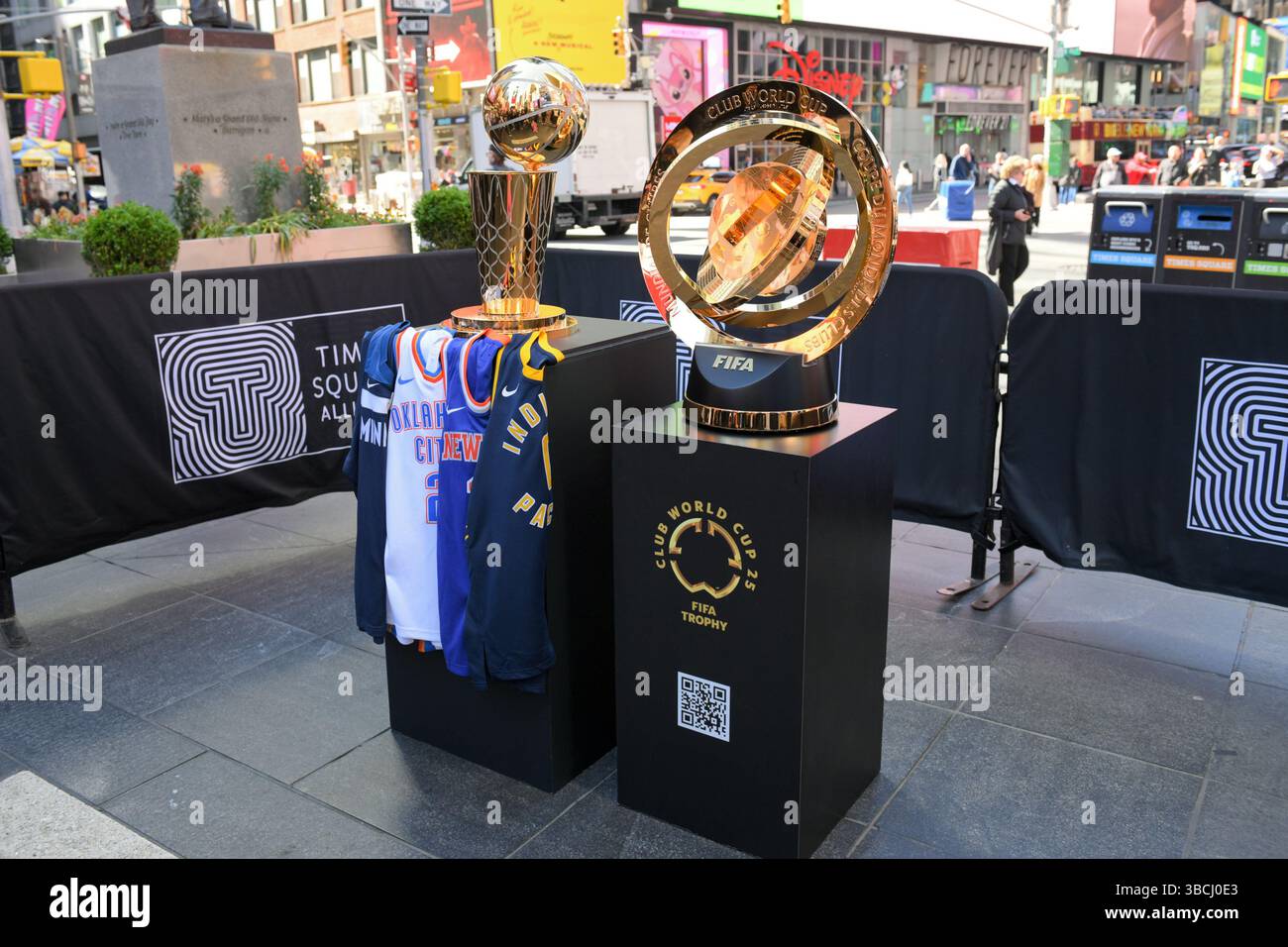 New York, USA. 20th May, 2025. (R-L) The FIFA Club World Cup Tournament ...
