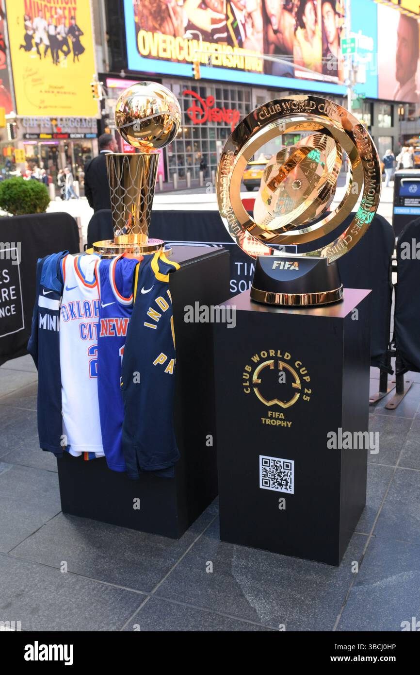 New York, USA. 20th May, 2025. (R-L) The FIFA Club World Cup Tournament ...