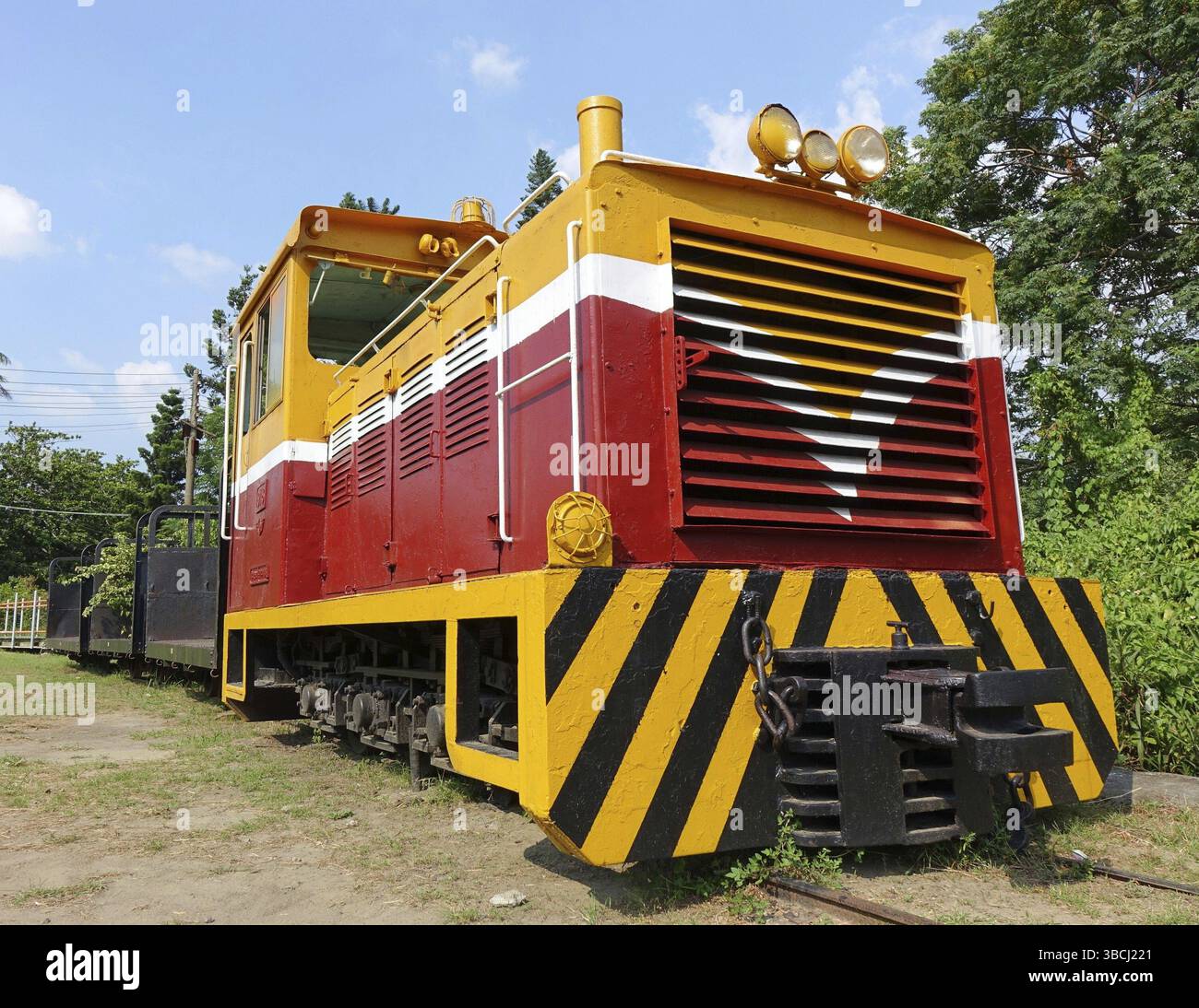 A vintage diesel train engine from about 70 years ago Stock Photo - Alamy