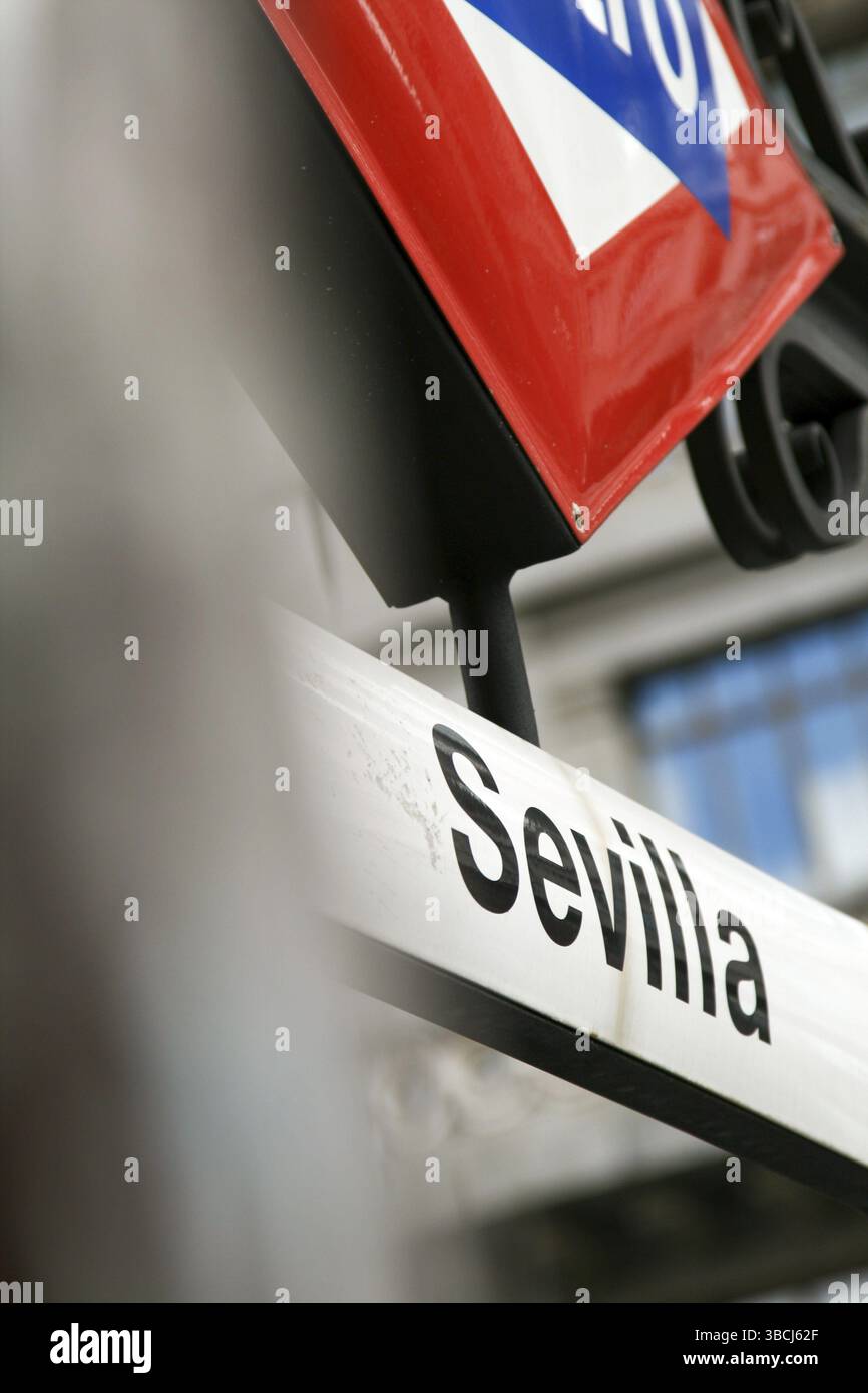 Metro sign shows underground stop Stock Photo - Alamy
