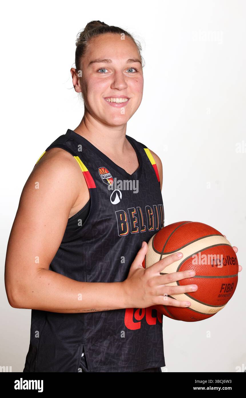 Kortrijk, Belgium. 20th May, 2025. Belgium's Elise Ramette poses for ...