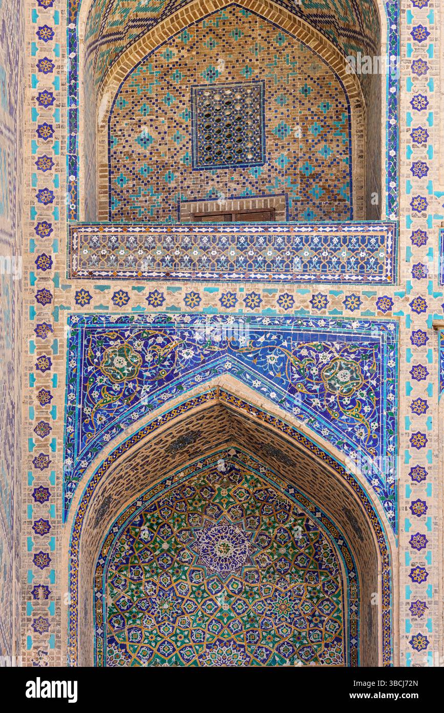 Sherdor Madrasa in Registan, Samarkand has colorful tile mosaics and ...