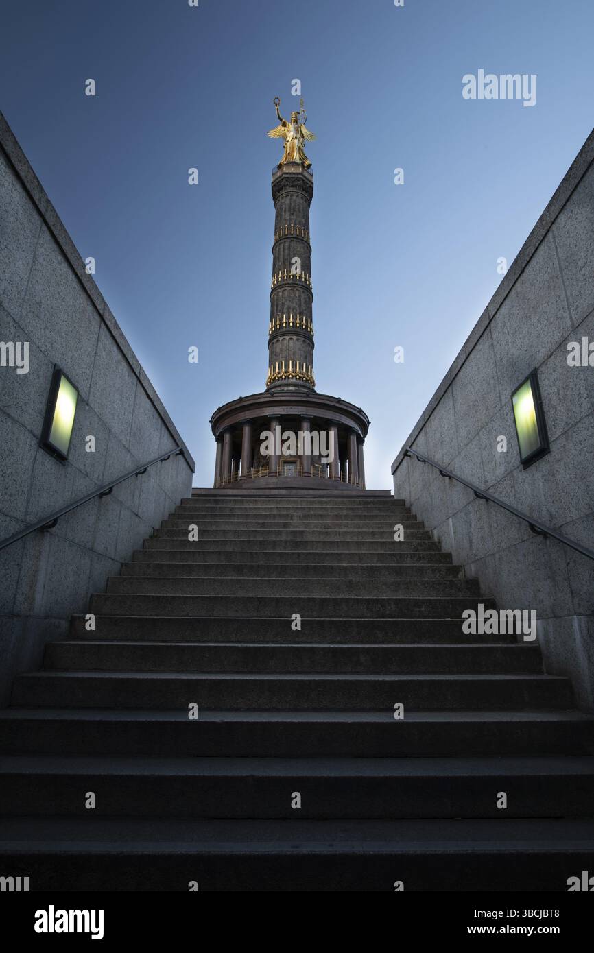 The Victory Column (German: Siegessaeule) is a monument in Berlin ...