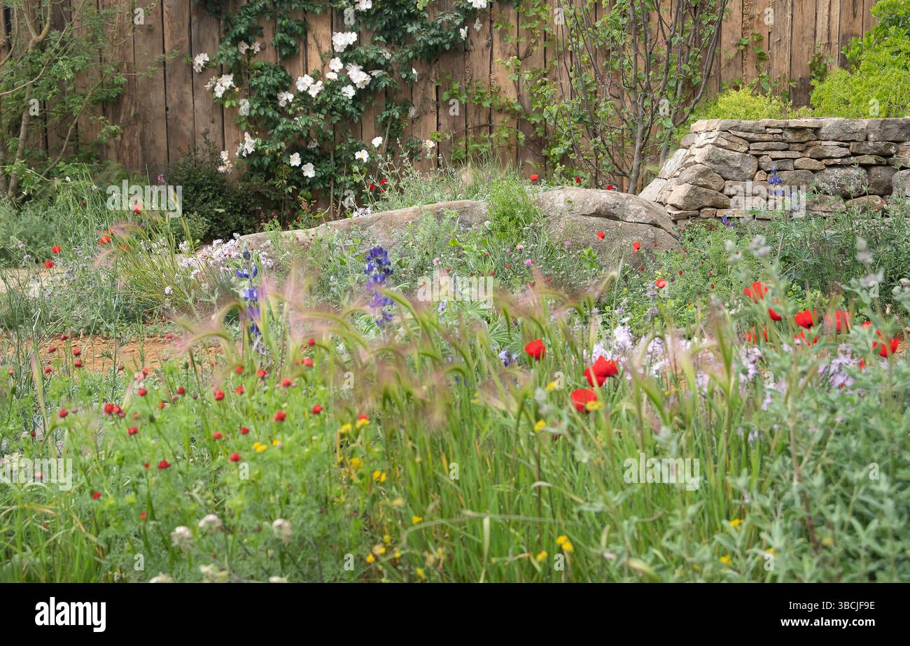 Chelsea, London, UK. 19th May, 2025. Show Garden, The Hospice UK Garden ...