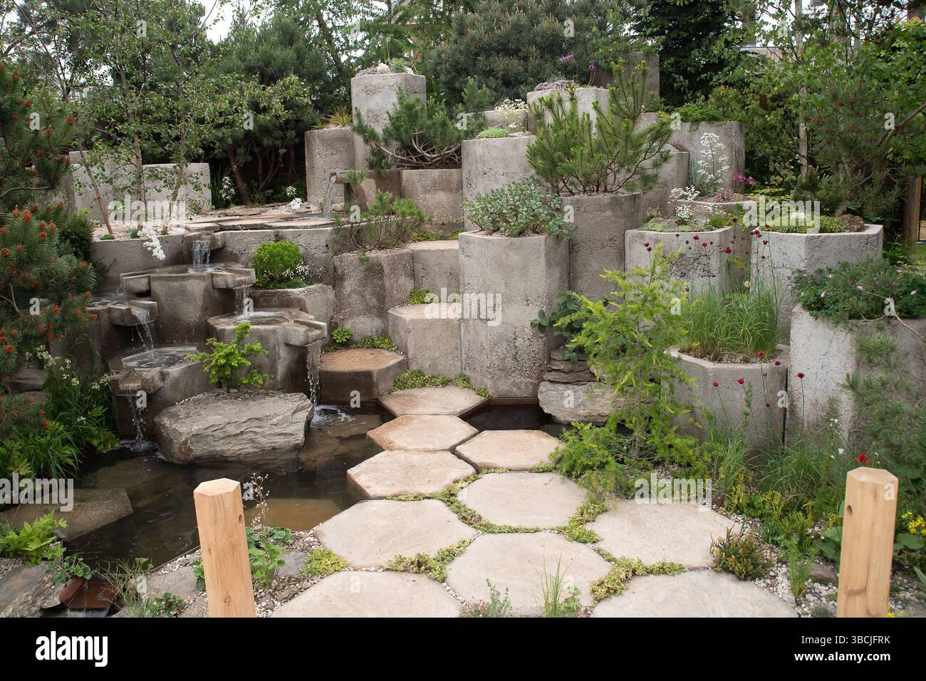 Chelsea, London, UK. 19th May, 2025. Show Garden, The British Red Cross ...