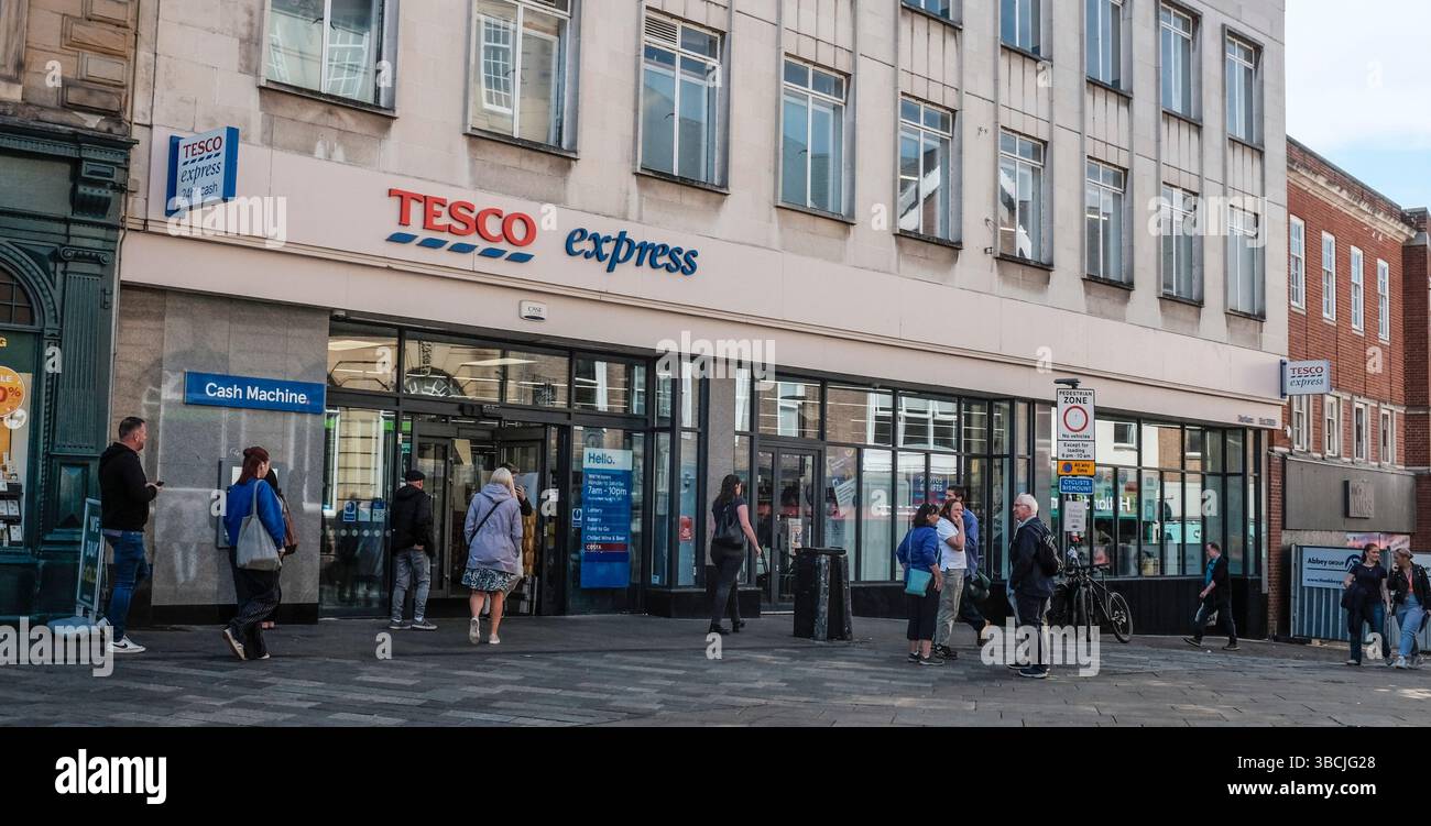 Tesco Express store in Durham,England,UK Stock Photo - Alamy