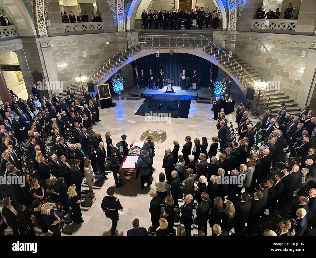 The casket of former Missouri Gov. and U.S. Sen. Christopher "Kit" Bond ...