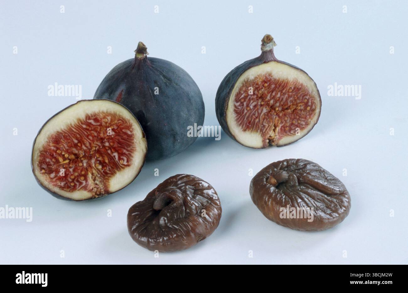 Fig fresh fruit figs hi-res stock photography and images - Alamy