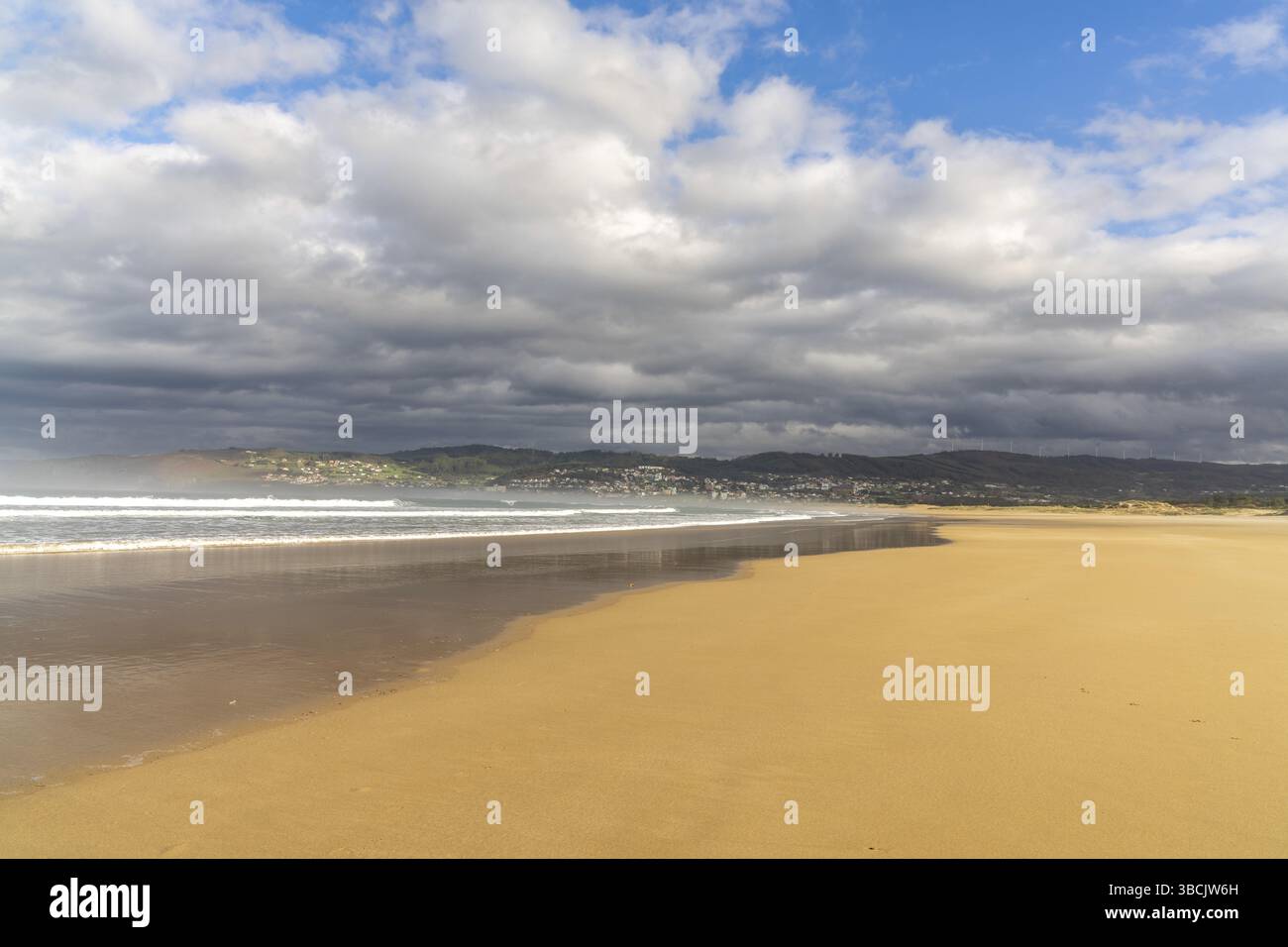 Beautiful cantabrian sea coastline hi-res stock photography and images ...