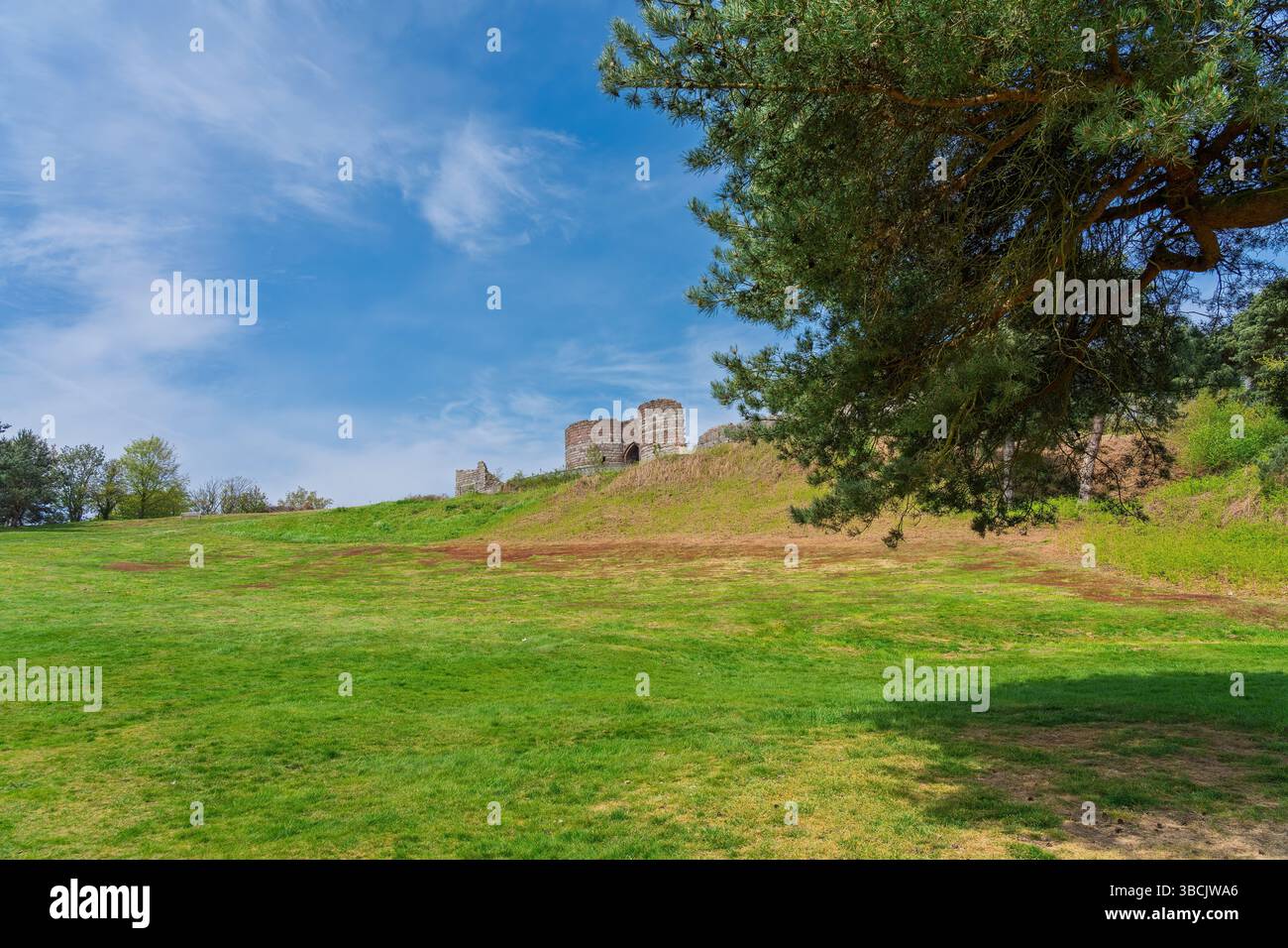 Castles in cheshire hi-res stock photography and images - Alamy