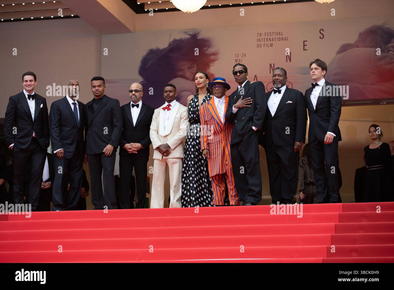 Cannes, France. 19th May, 2025. CANNES, FRANCE - MAY 19: (L-R) Jason ...