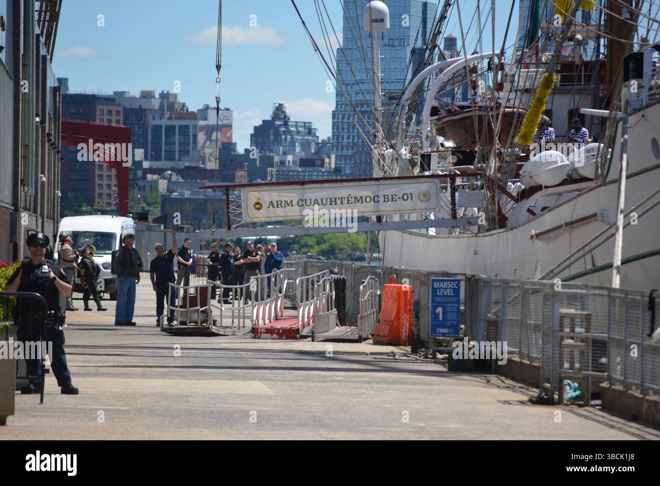 Mexican Navy ship involved in a deadly collision with the Brooklyn ...