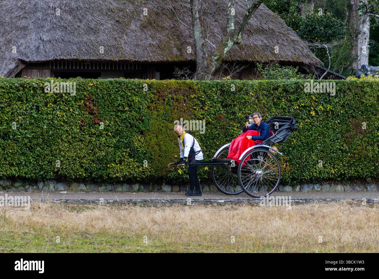 Rickshaw and runner hi-res stock photography and images - Alamy