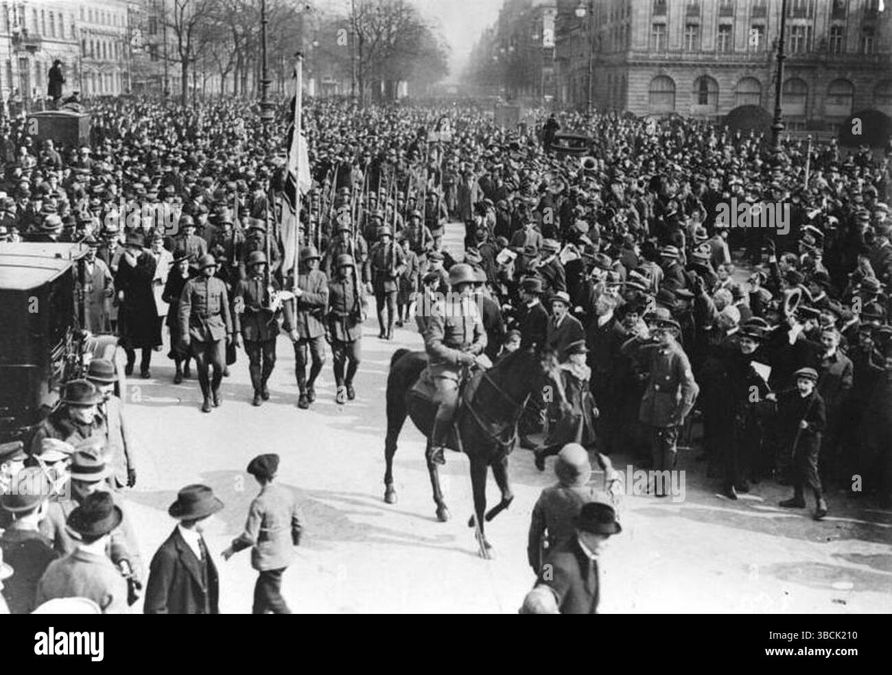 The pro-Kapp Ehrhardt Brigade on the streets of Berlin during the Kapp ...