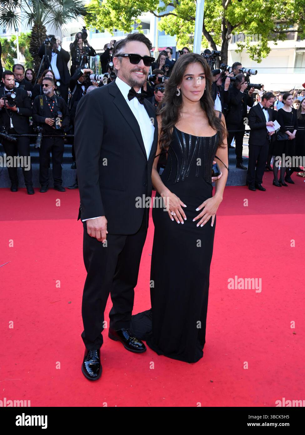 Cannes, France. 20th May, 2025. Evening 8 - Red Carpet of the film "Vie ...