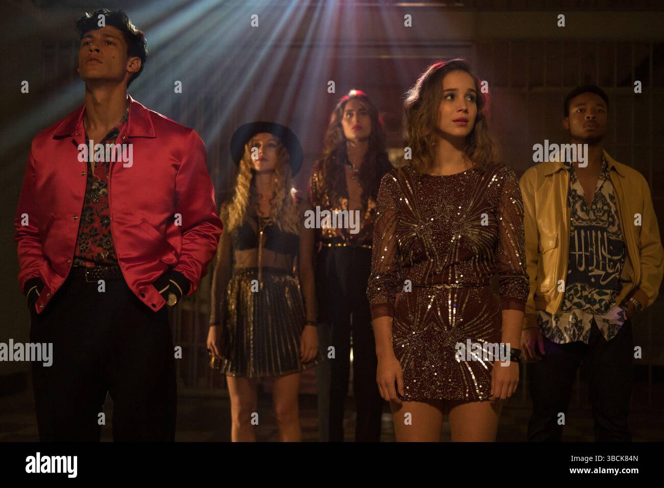 Emilio Sakraya, Charlotte Vega, May Simon Lifschitz, Alba Baptista ...