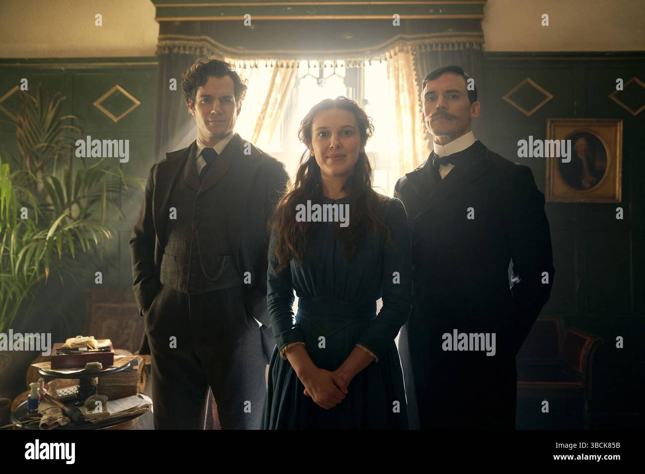 Henry Cavill, Millie Bobby Brown, Sam Claflin, "Enola Holmes" (2020 ...