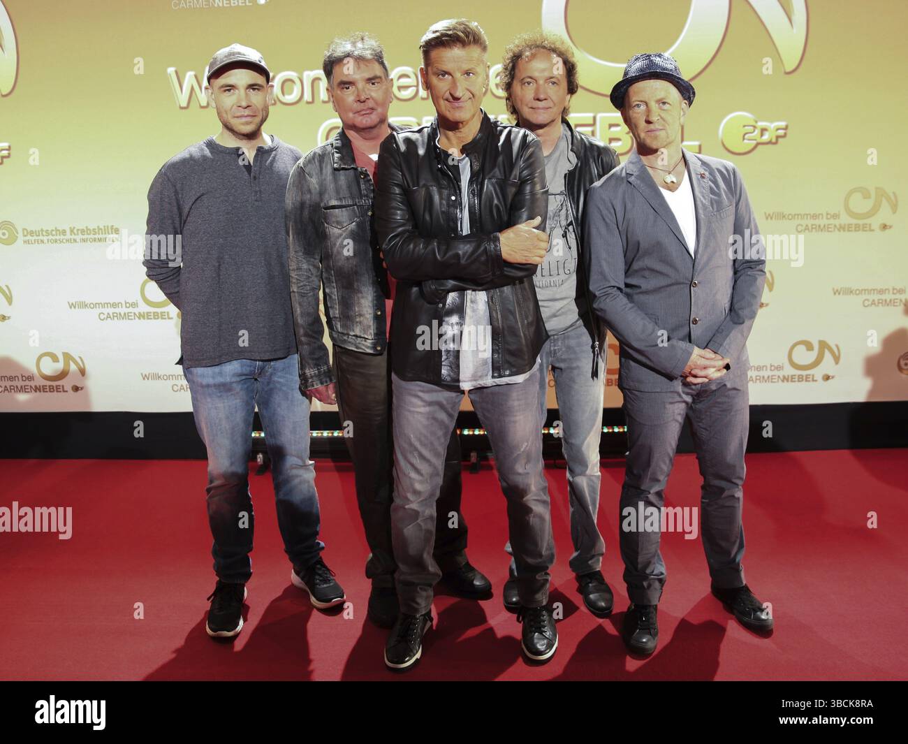 German musician singer of the music band hi-res stock photography and ...