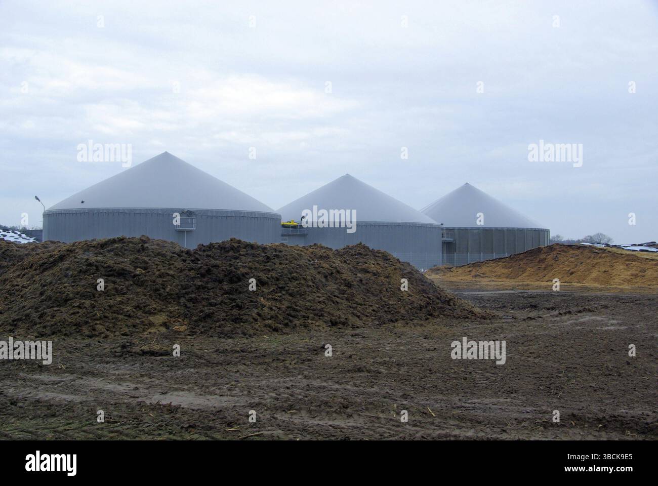 Biogas plant, biogas plant Stock Photo - Alamy