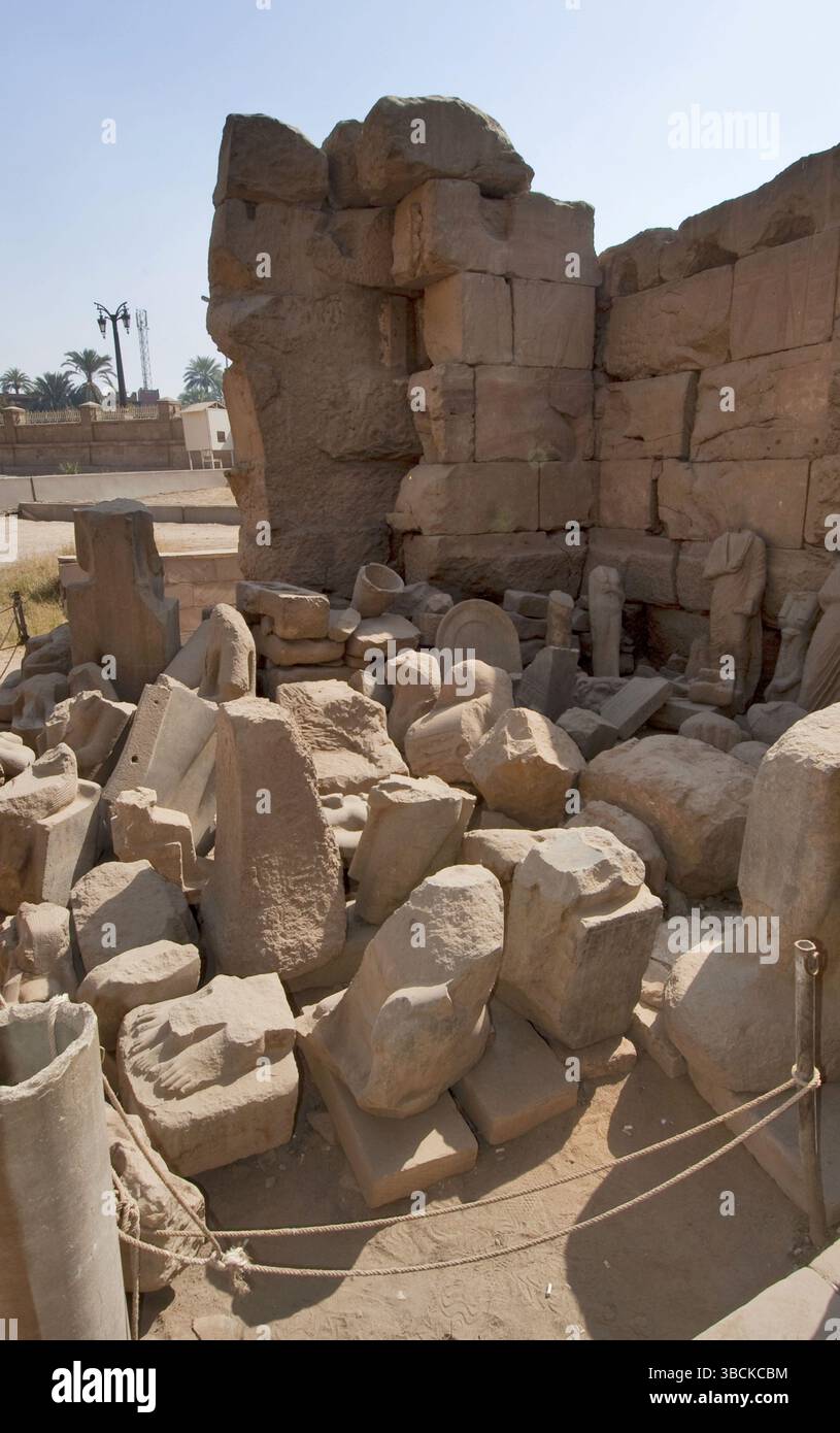 Sanctuary, the holy of holies, holy of holies, temple of luxor, luxor ...