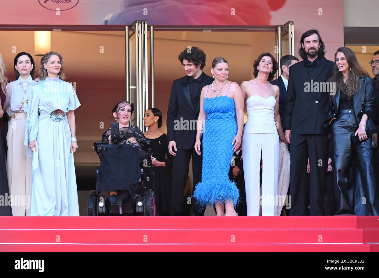 Cannes, France. 20th May, 2025. Evening 8 - Red Carpet of the film "Vie ...