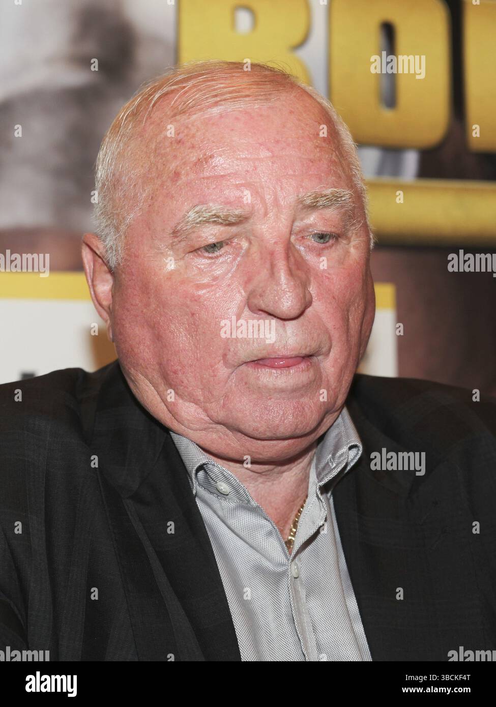 Boxing coach Ulli Wegner (Team Sauerland) at the final showdown between ...