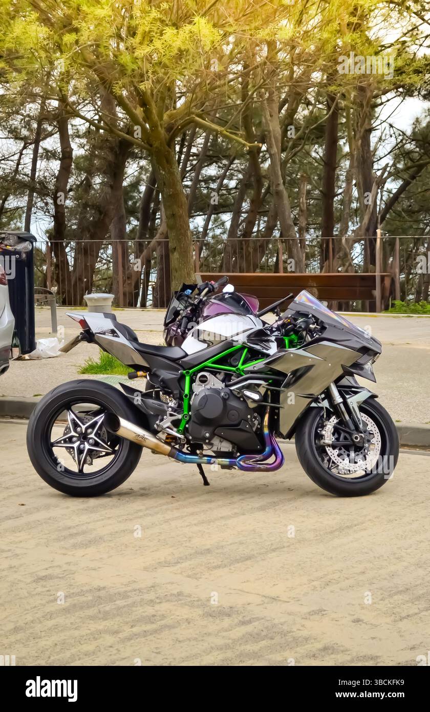 Moto haute performance hi-res stock photography and images - Alamy