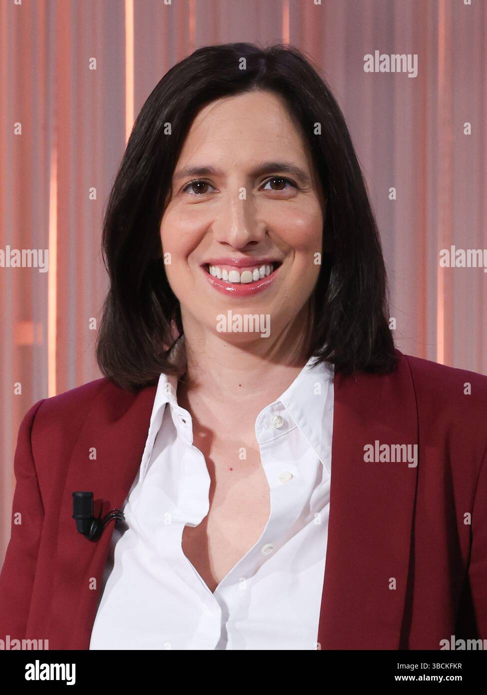 Rome, Italy. 20th May, 2025. Rome, Rai studios ex Dear, TV show "Cinque minuti". In the photo ...