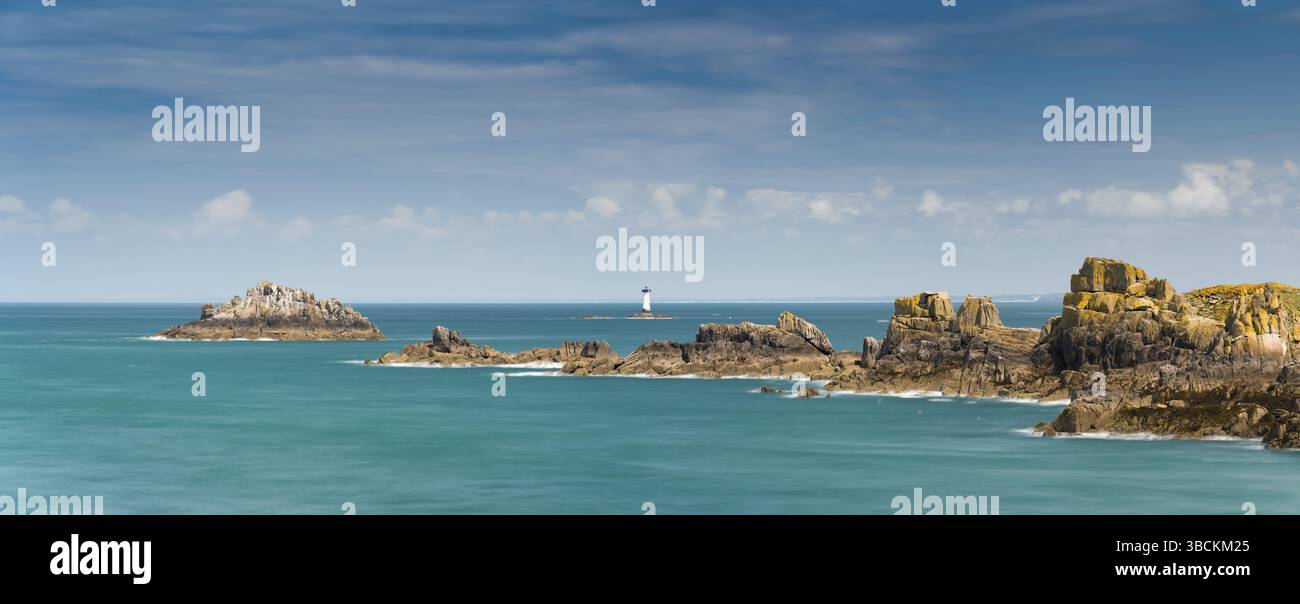 Panorama view of the rocks and reefs on the Normandy coast at low tide ...