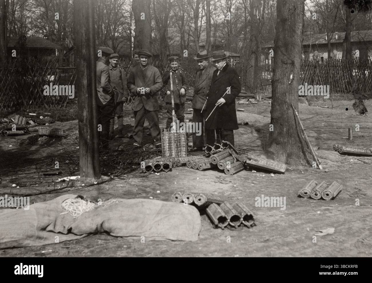 German weapons 1920 hi-res stock photography and images - Alamy