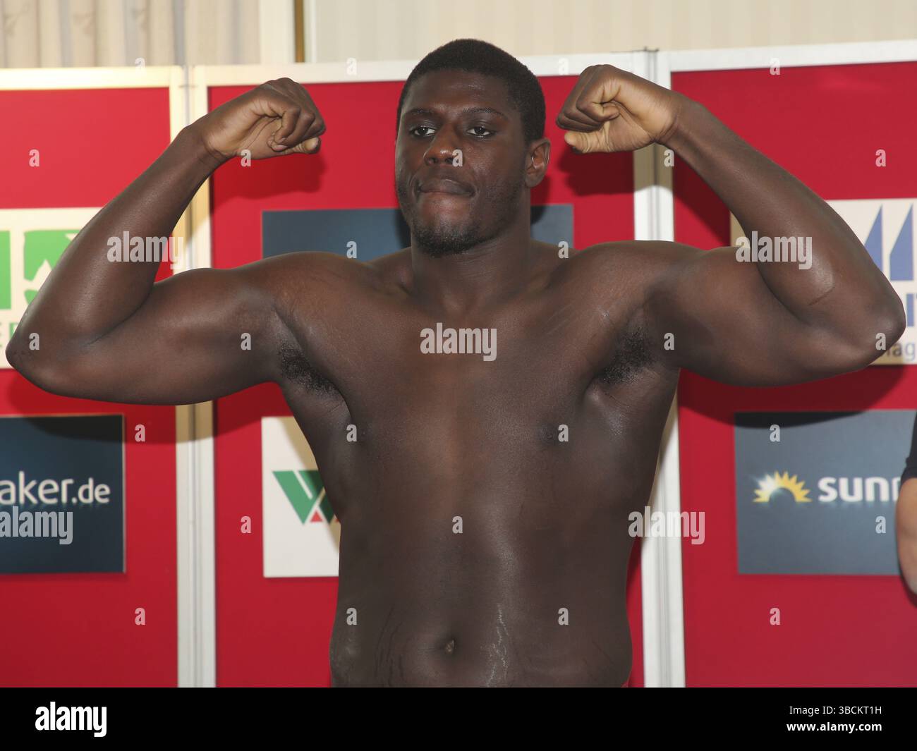 German heavyweight boxer Peter Kadiru from SES Boxing in front of the ...