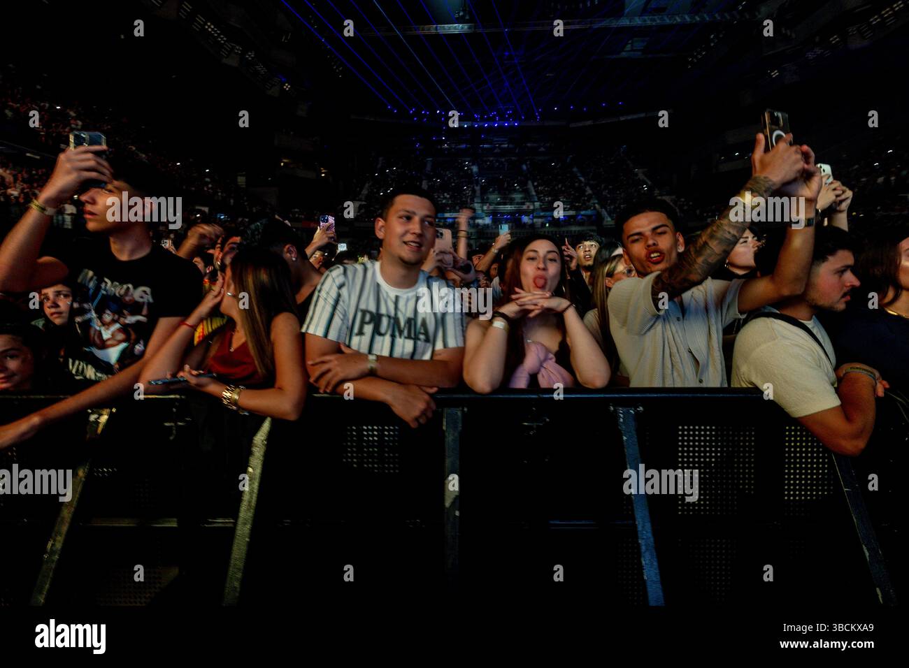 Several people during the concert of the singer Myke Towers at the ...