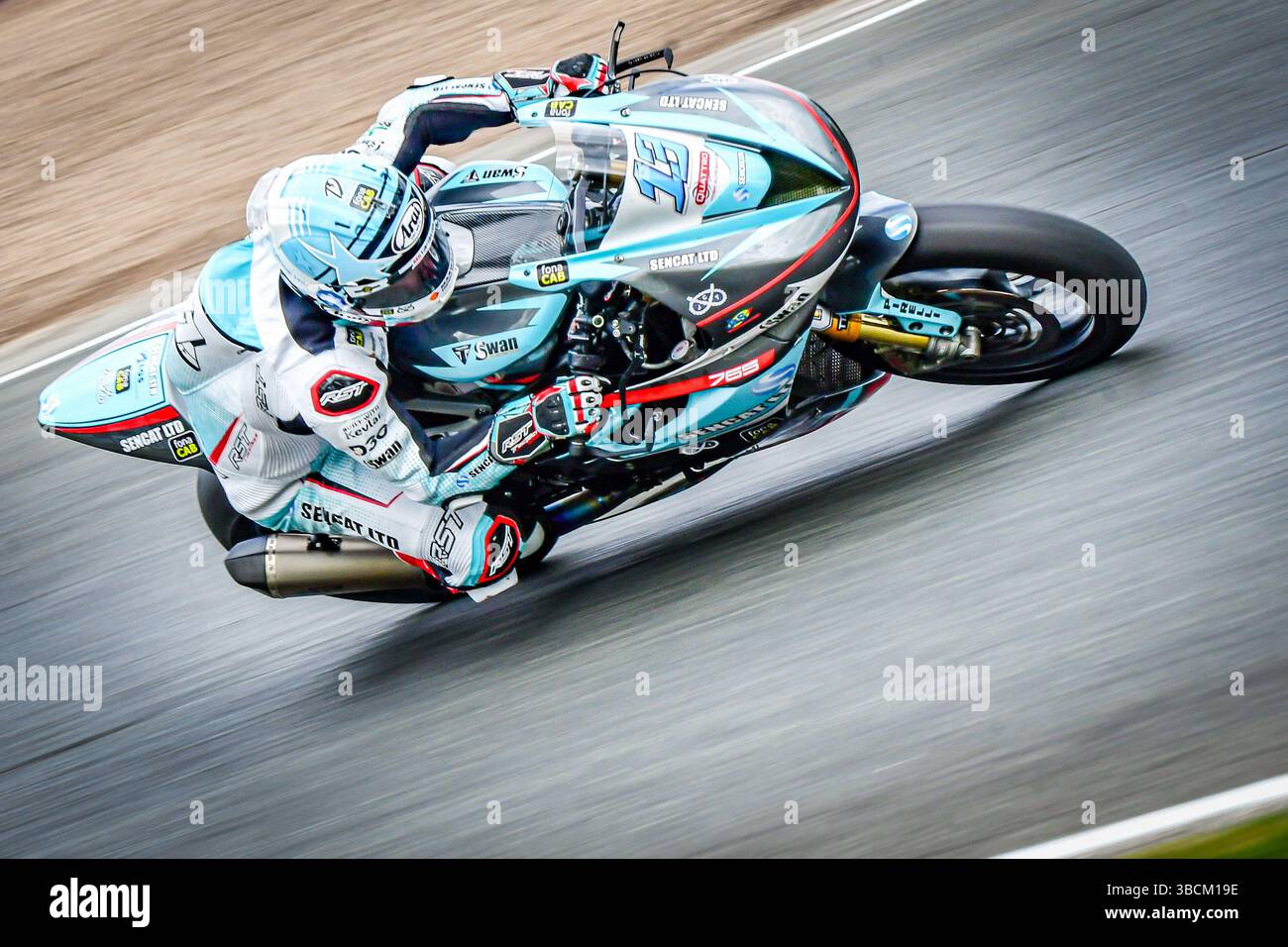 BRITISH SUPERBIKES, OULTON PARK Stock Photo - Alamy