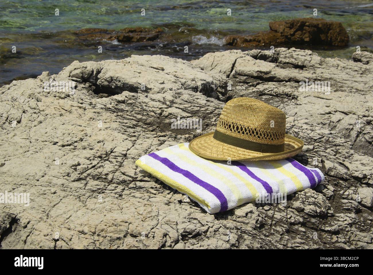 Hut am Strand, Hut am Strand Stock Photo - Alamy