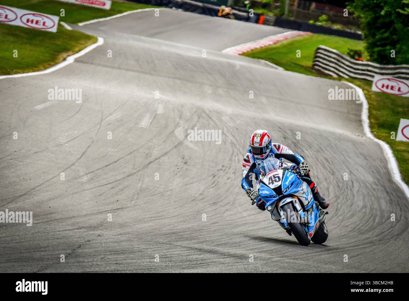 BRITISH SUPERBIKES, OULTON PARK Stock Photo - Alamy