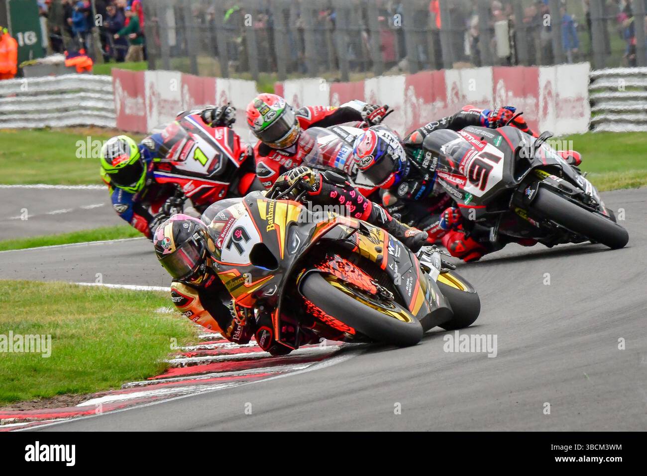 BRITISH SUPERBIKES, OULTON PARK Stock Photo - Alamy