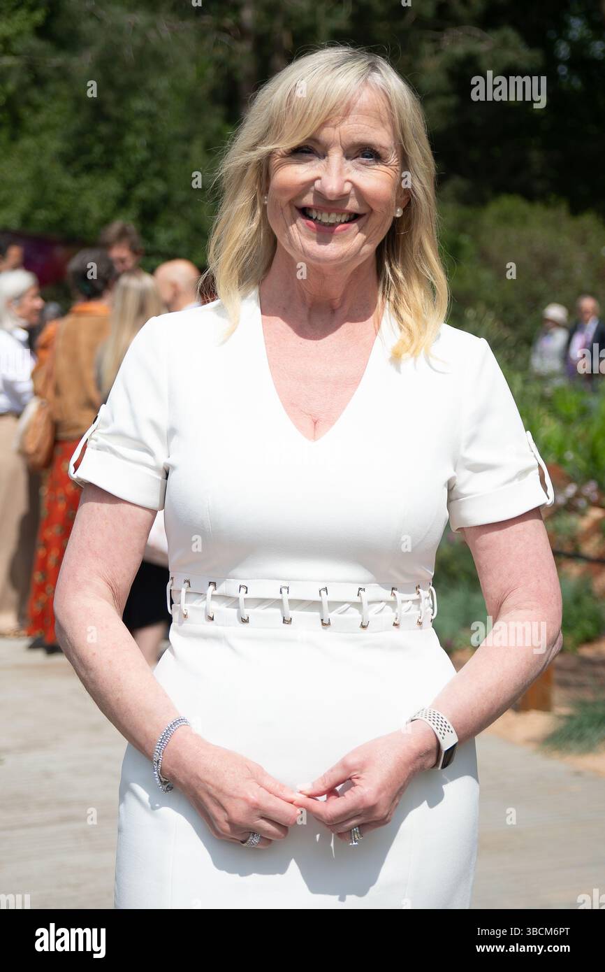 Chelsea, London, UK. 19th May, 2025. BBC Breakfast Weather Presenter ...