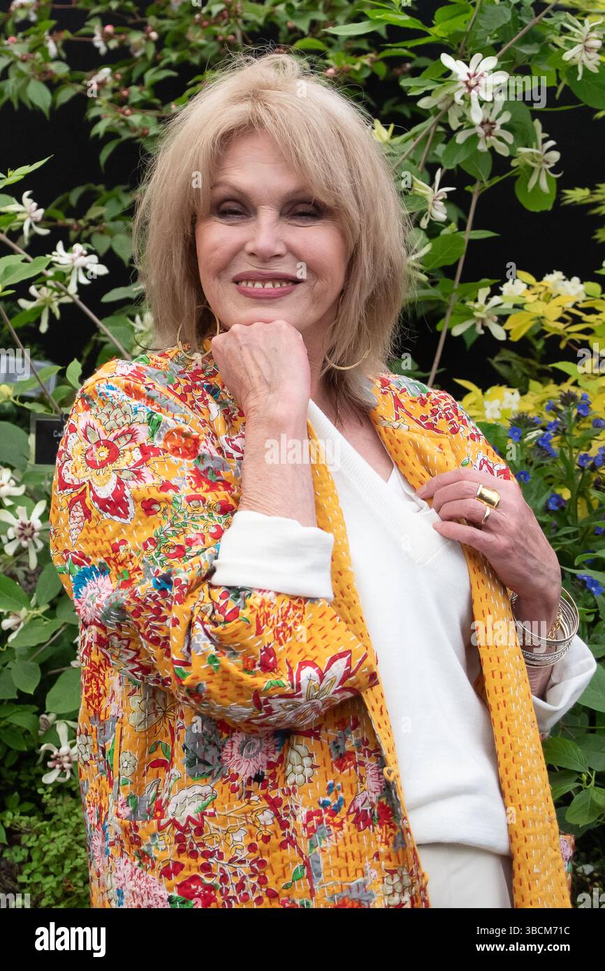 Chelsea, London, UK. 19th May, 2025. BAFTA award winning actress Joanna ...
